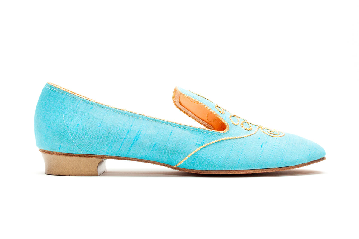 Vintage silk embroidered slippers – The Shoe Archives